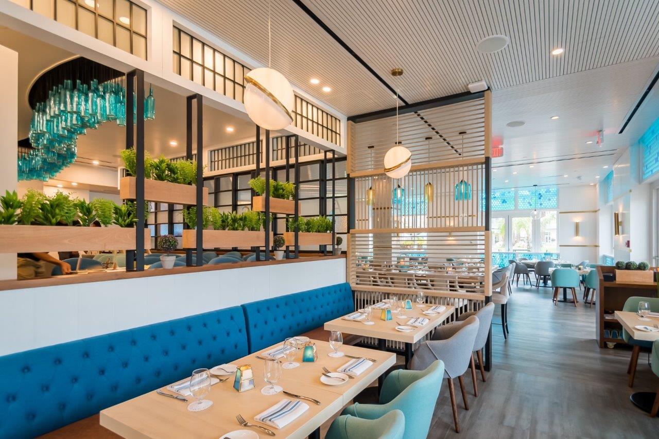 Agua Restaurant & Lounge